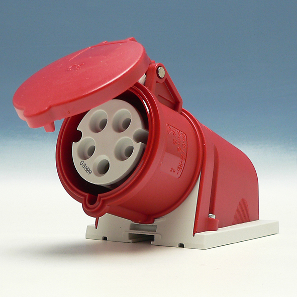 MENNEKES CEE 32 WCD 32A 5P OPB 400V TWINCONT kopen? | InstallatieBalie.nl